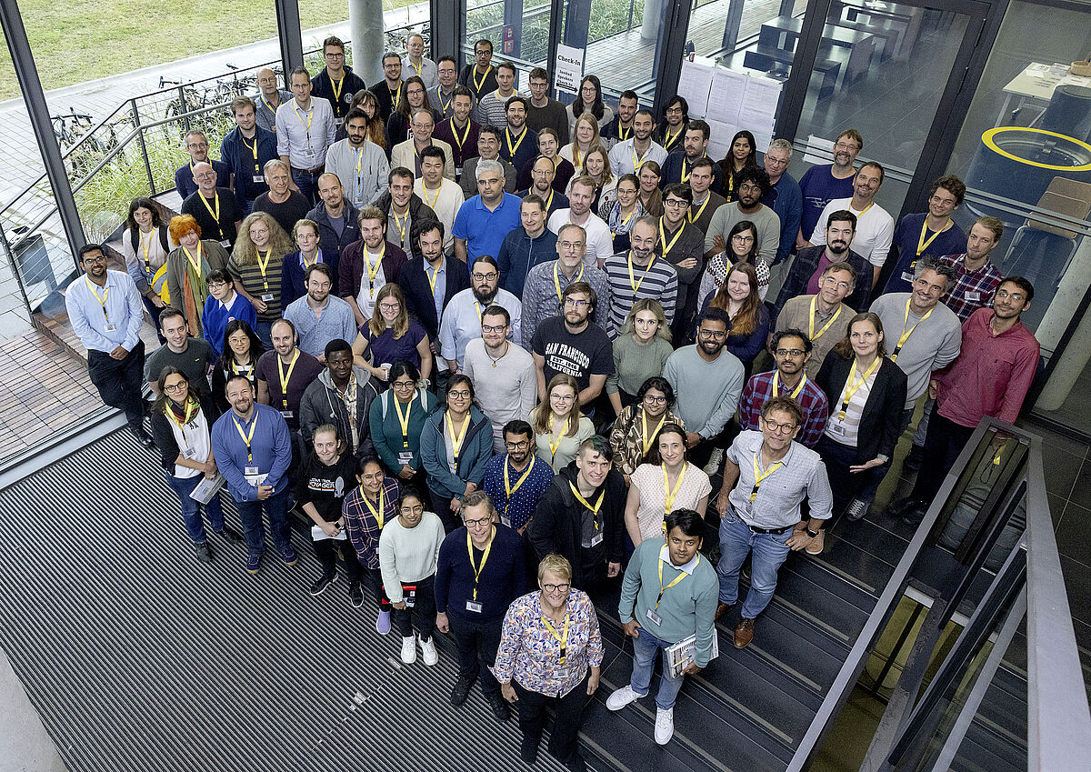 Ultraschnelle Interaktion von Licht und Materie – Rund 150 ...