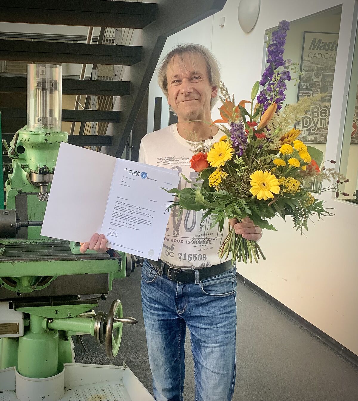 Ausstand Kai Olbertz – Wir wünschen Alles Gute! - Institut für Physik ...